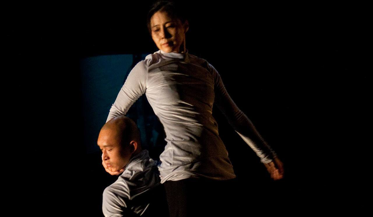 Yin Mei Dance: City of Paper - Jacob’s Pillow Dance Interactive